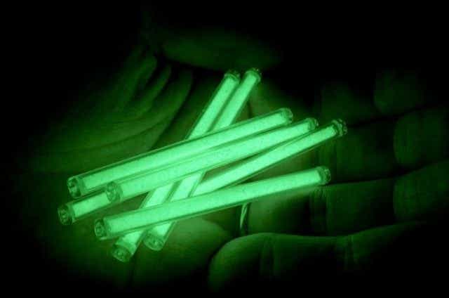 【TSURIトピックvol.06】釣り人必携！くり返し使えるエコなグローライトが登場 | TSURI HACK[釣りハック]