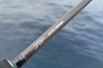 感動レベルの完成度。エメラルダスAIRイカメタルをインプレ | TSURI HACK[釣りハック]